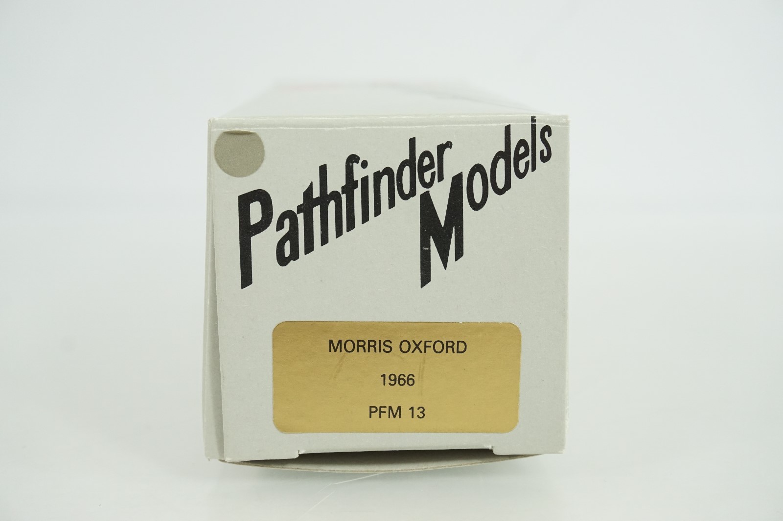 Pathfinder Models Die Cast 1966 Morris Oxford Item No. 13 New VERY NICE ...