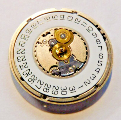 ETA 955-414 QUARTZ MOVEMENT WITH DATE DIAL FOR PARTS or REPAIR. USED | eBay