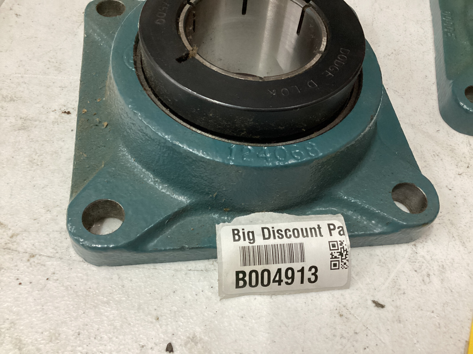 Old Stock Dodge Four Bolt Flange Bearing 124068 for sale online | eBay