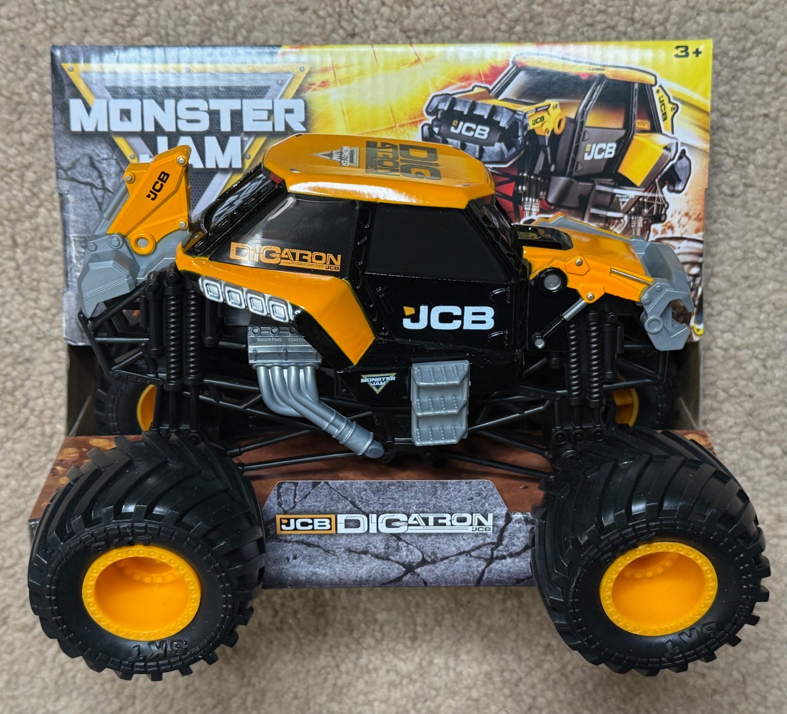 SPIN MASTER MONSTER JAM 1:24 SCALE JCB DIGATRON TRUCK NEW 🔥FREE ...