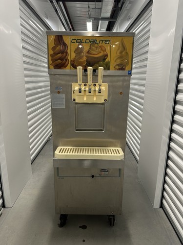 Carpigiani Coldelite UF 203 Soft Serve Ice Cream Frozen 208/230V 3 ...