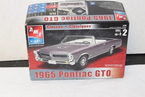 AMT 1965 Pontiac GTO "Classics" Model Kit 1:25 Complete/Unbuilt Open ...