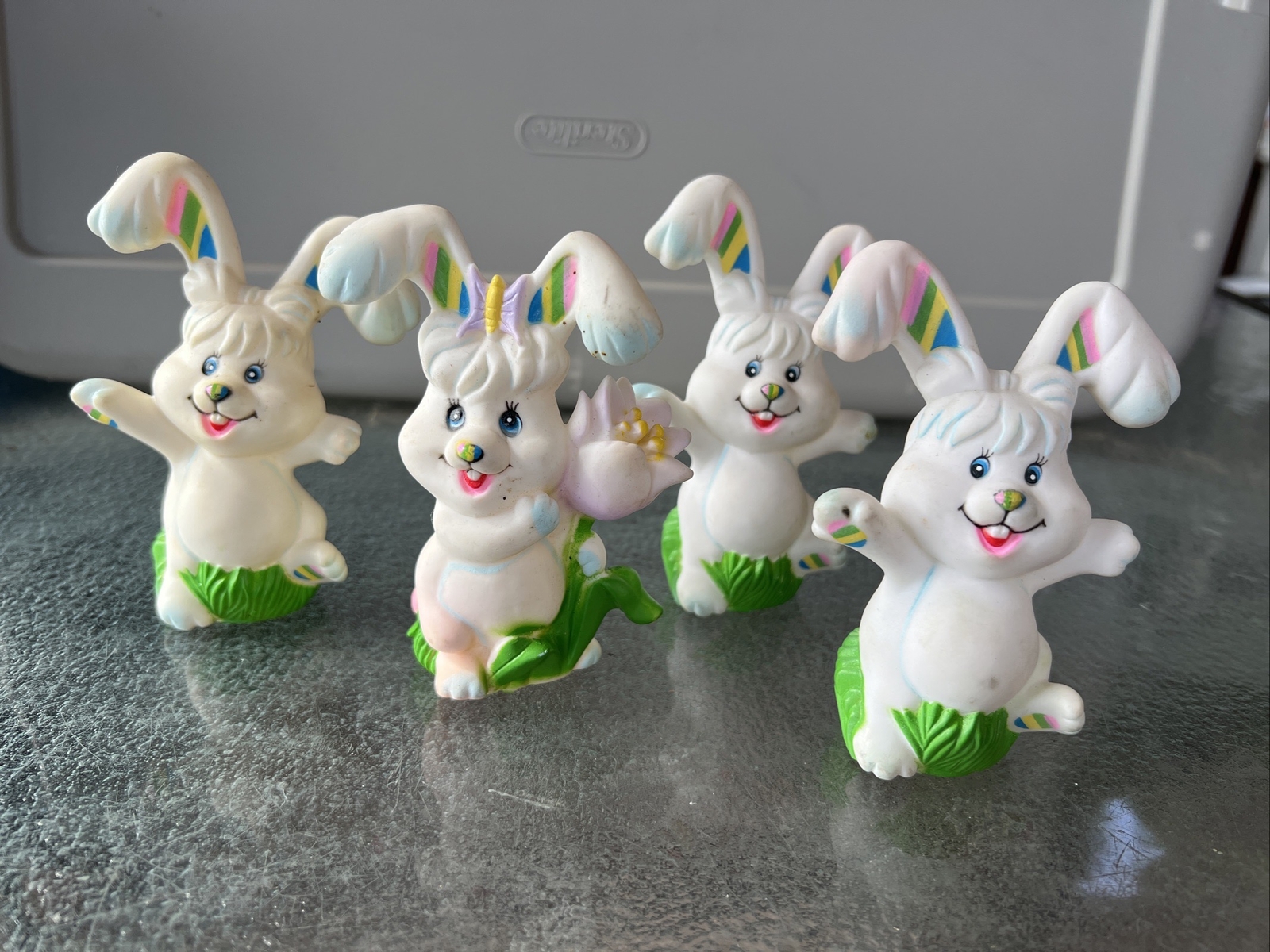 Vintage EASTER 1994 Giggle Bunny PVC Rabbit Figure TCFC Figurines Lot ...
