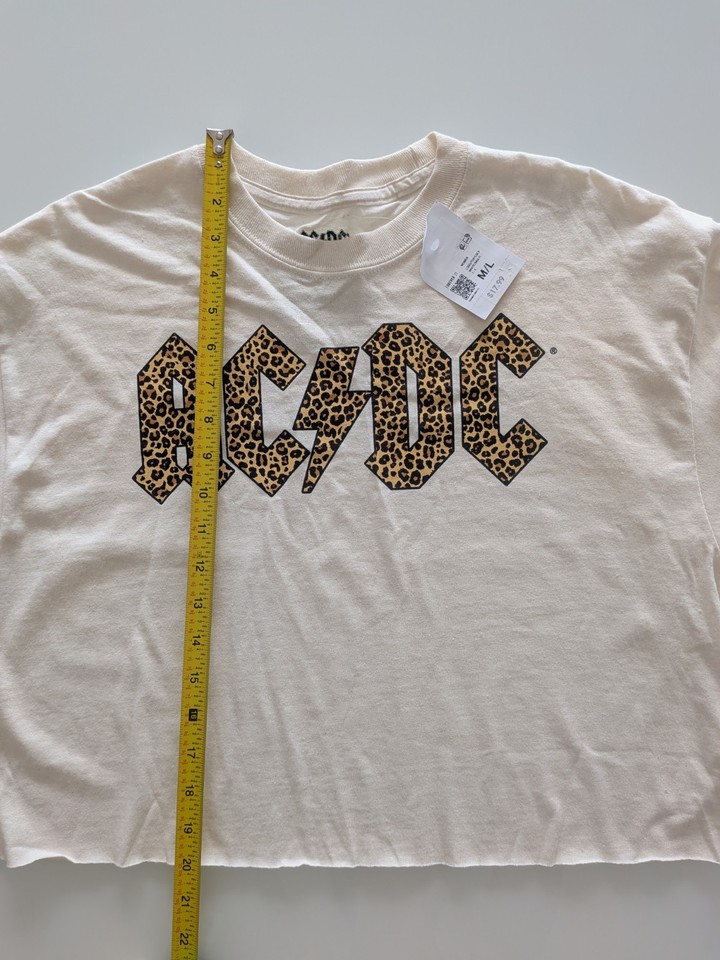 Forever 21 AC/DC Leopard Print Cropped Long Sleeve T-Shirt M/L Beige ...