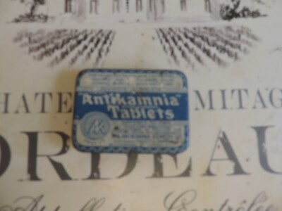 Vintage 1930s Teeny Weeny Metal Medicine Pill Tin. | eBay