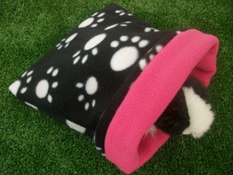 *60 DESIGNS**FLEECE SNUGGLE POUCH GUINEA PIG BED BAG HEDGEHOG CUDDLECUP ...