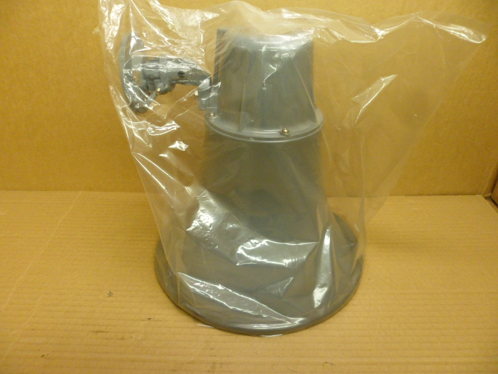 FANON COURIER HDA-30T-2V LOUDSPEAKER PAGING / TALKBACK/PUBLIC ADDRESS ...