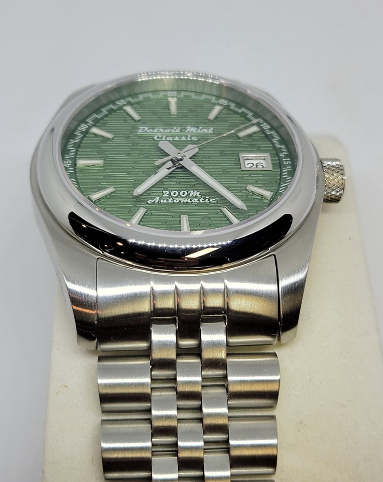 Detroit Mint Classic Automatic Vintage Sports F1 Driving Watch Willow ...