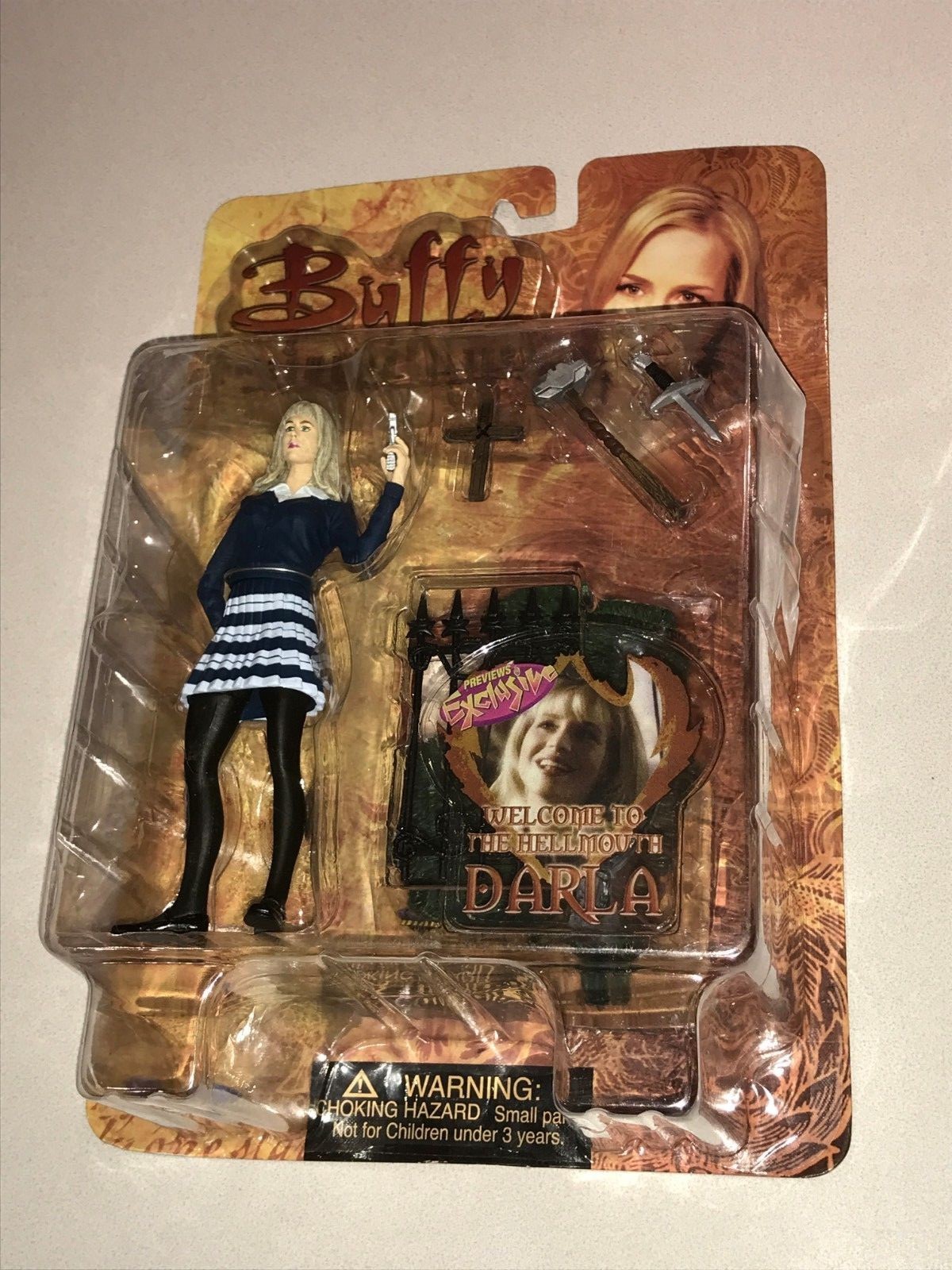 Diamond Select Buffy Vampire Slayer Darla Welcome to The Hellmouth ...