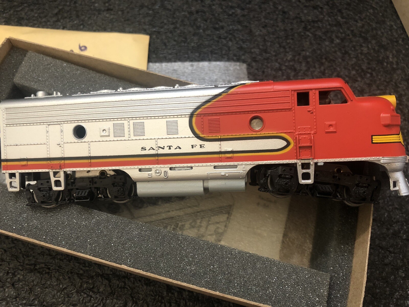 Athearn HO Scale 3201 F7A Super Powered Santa Fe Pass + 3001 F7A Dummy ...