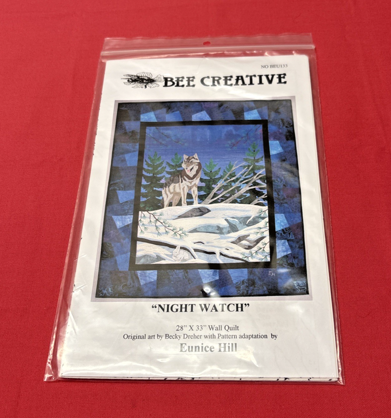 Night Watch Wolf Quilt Sewing Pattern Bee Creative 28 x 33 Wall Hanging | eBay