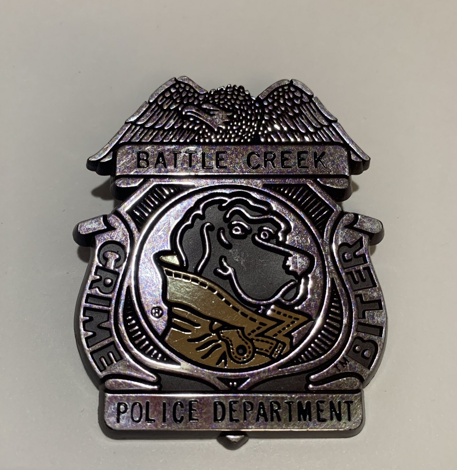 McGruff the Crime Dog Crime Biter Plastic Badge PIn BATTLE CREEK ...