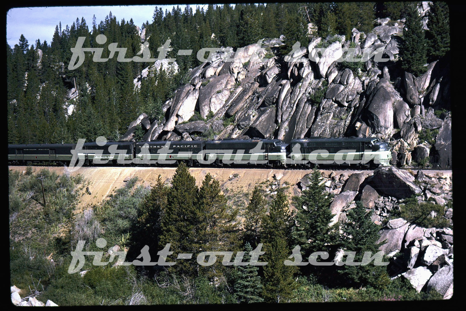 F Original Slide - Northern Pacific NP 9833 NCL Action at Homestake ...
