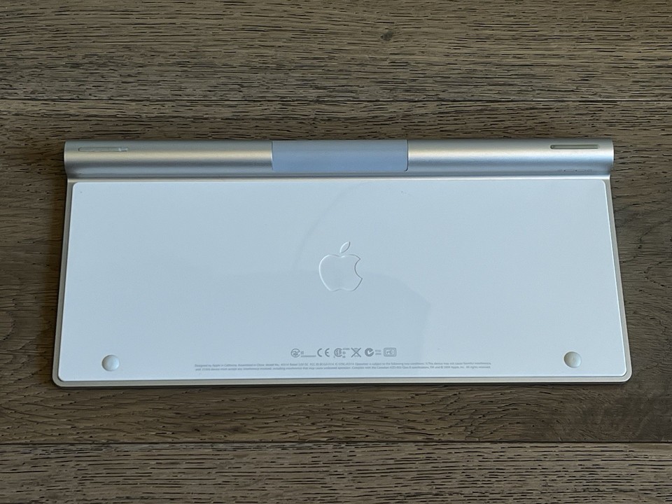 Apple Mac A1314/A1657 Wireless Keyboard and Magic Mouse 2 Set ...