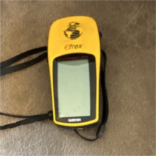 Garmin eTrex Yellow Black Handheld Hiking GPS Device Plastic Body GPS ...