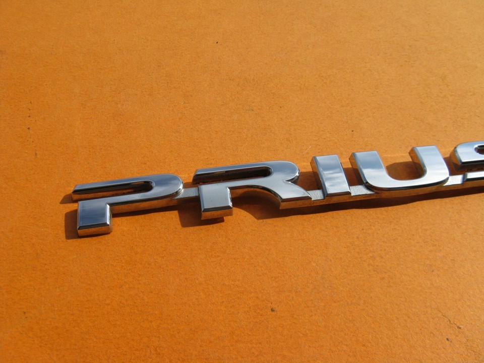 12 13 14 15 16 17 18 19 TOYOTA PRIUS C REAR GATE EMBLEM LOGO BADGE ...