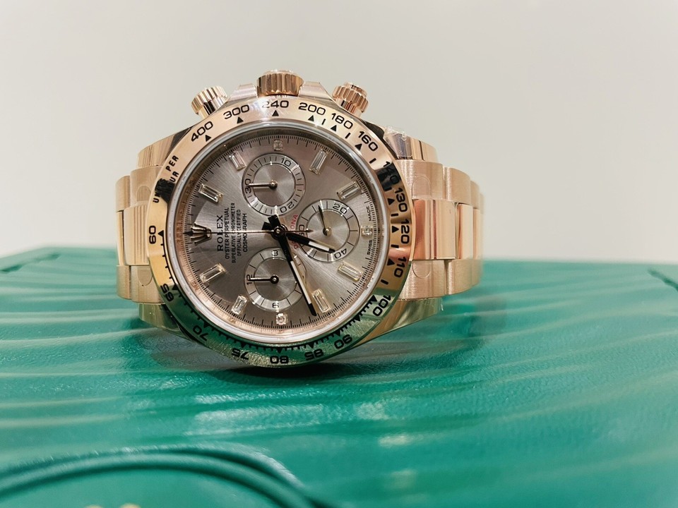 Gorgeous New Unworn Rolex Daytona Sundust Baguette Dial Rose Gold ...