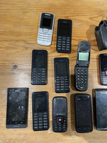 Lot of old mobile phones | eBay