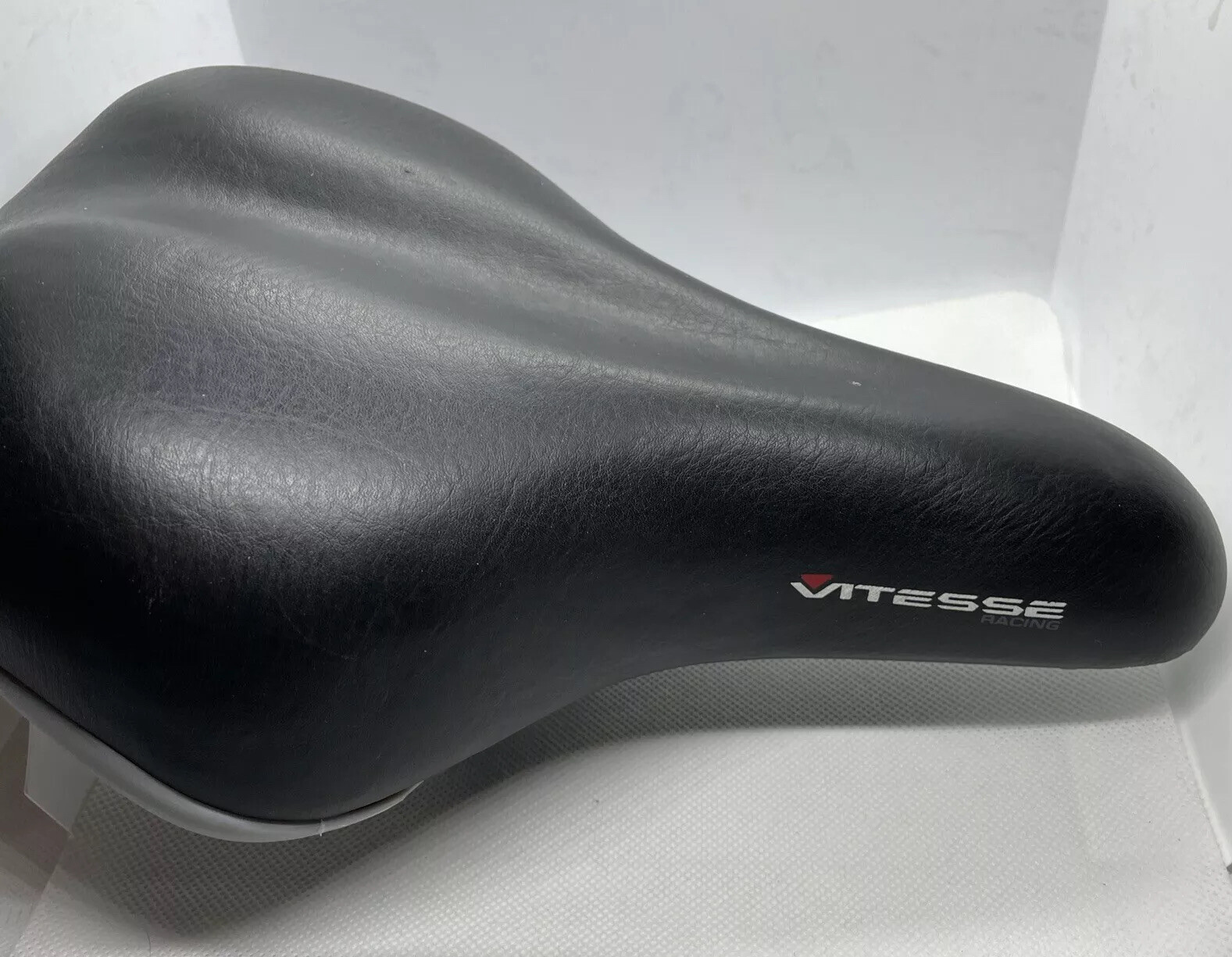 Vitesse Racing Bike Bicycle Seat Black Saddle Includes Clamps | eBay