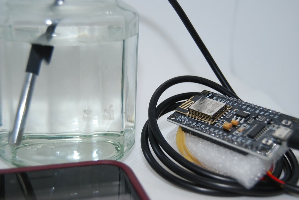 WaterProof WI-FI Wireless Monitor Tank Water Outdoor/Indoor TemperTure ...