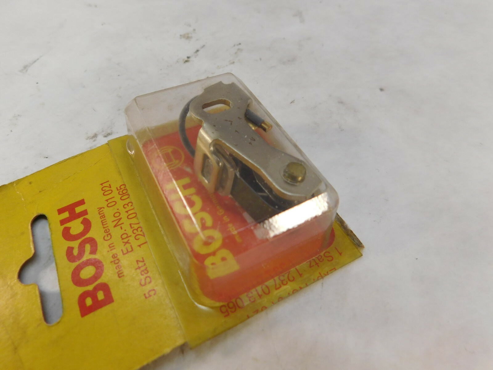 Porsche 912 911E, S, T BOSCH Points 1237013065 for 0231129031 ...