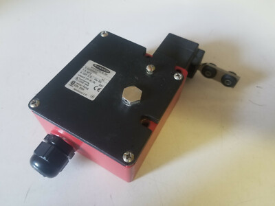 Used Banner Machine Guard Safety Interlock Switch w/ Key, SI-QM100DMSG ...