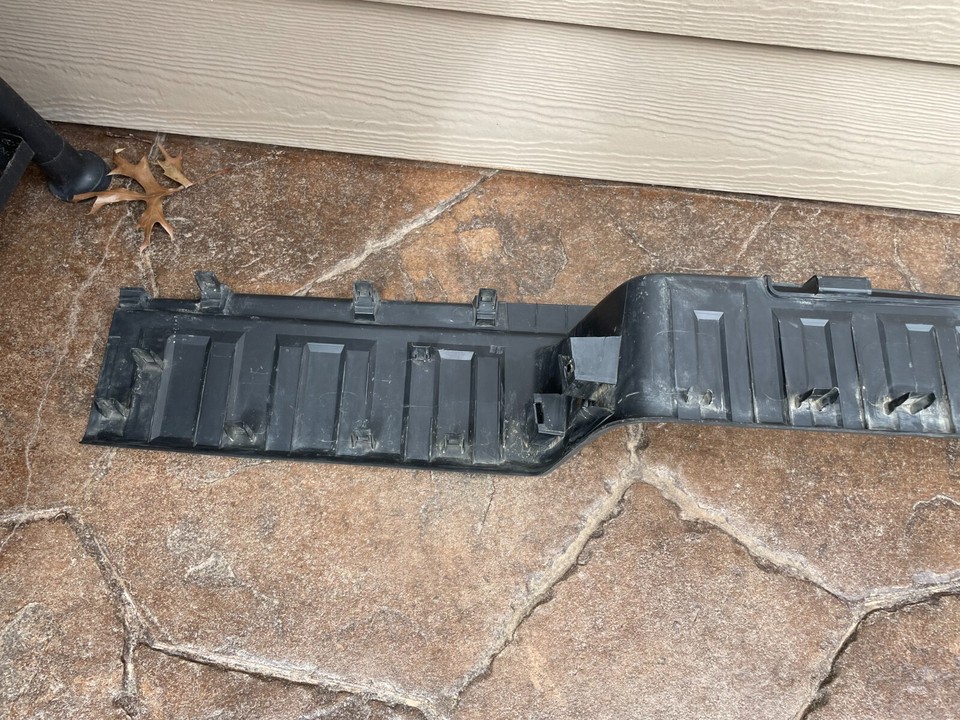 2015 - 2022 GMC Canyon Rear Bumper Step Pad #22890958 OEM | eBay