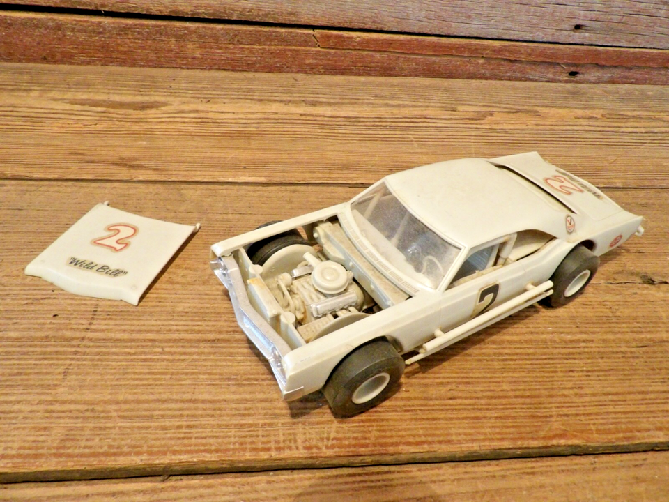 Vintage Buick Wildcat STOCKER Car BERNIE'S SALVAGE Model Kit - Junkyard ...