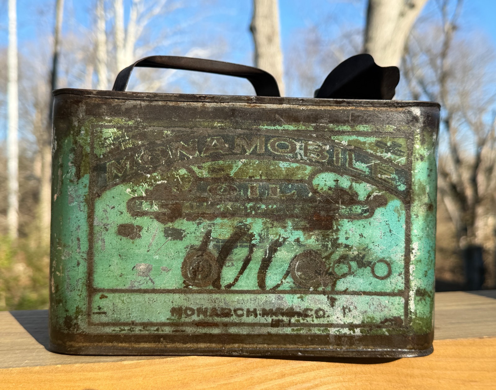 Monarch 1 Gallon Mona Mobil Motor Oil Can Patina Old Can | eBay