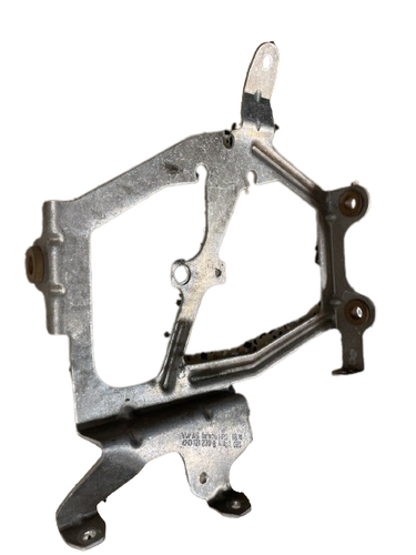2013-18 AUDI A8 4.0L AUXILIARY RADIATOR INTERCOOLER MOUNT BRACKET ...