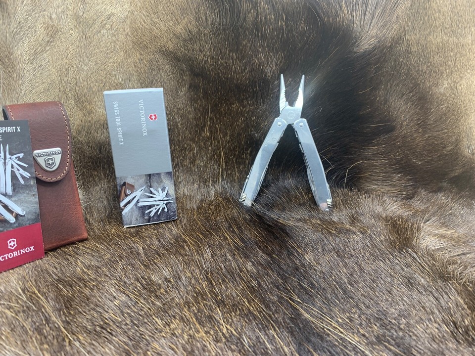 Victorinox Swiss Army Swiss Tool Spirit X With Stainless Handle Knife ...
