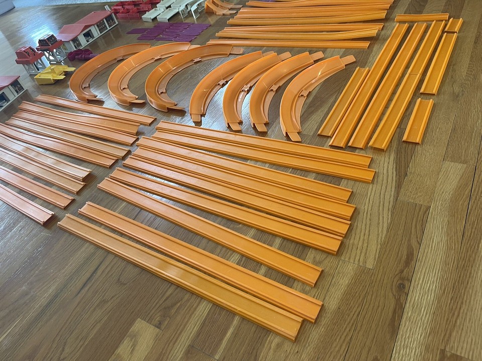 ~ VINTAGE 1960's Mattel HOT WHEELS Super Charger Redline ERA Racetrack ...