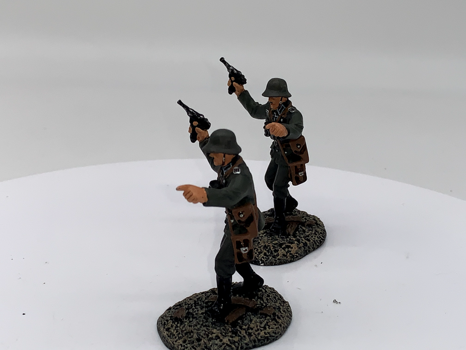 William Britain Soldiers WW2 German Wermarcht officers part set 17144 ...