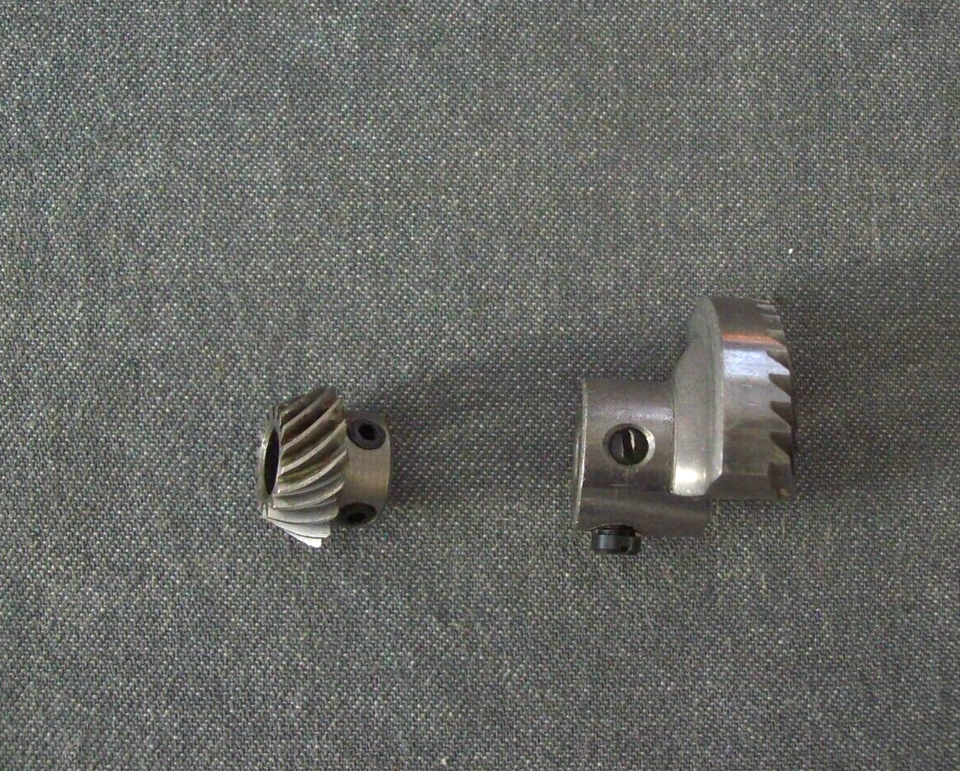 Kenmore 158.13500 Sewing Machine Race, Hook, Bobbin Case, Gears, & Misc ...