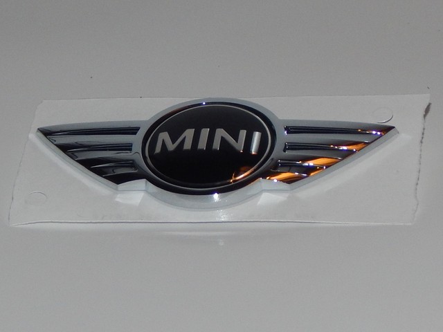 Genuine Mini R58 R59 Rear Mini Emblem 51142759223 for sale online | eBay