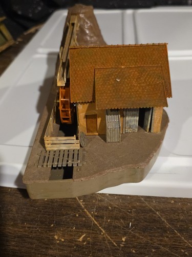 Gold Mine HO Scale GOLD Mine Wheel Building Mountain Fully Assembled | eBay