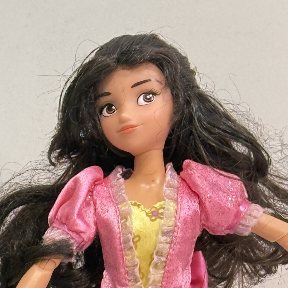 Elena of Avalor Disney Store Princess Isabel Sister Doll With Pink ...