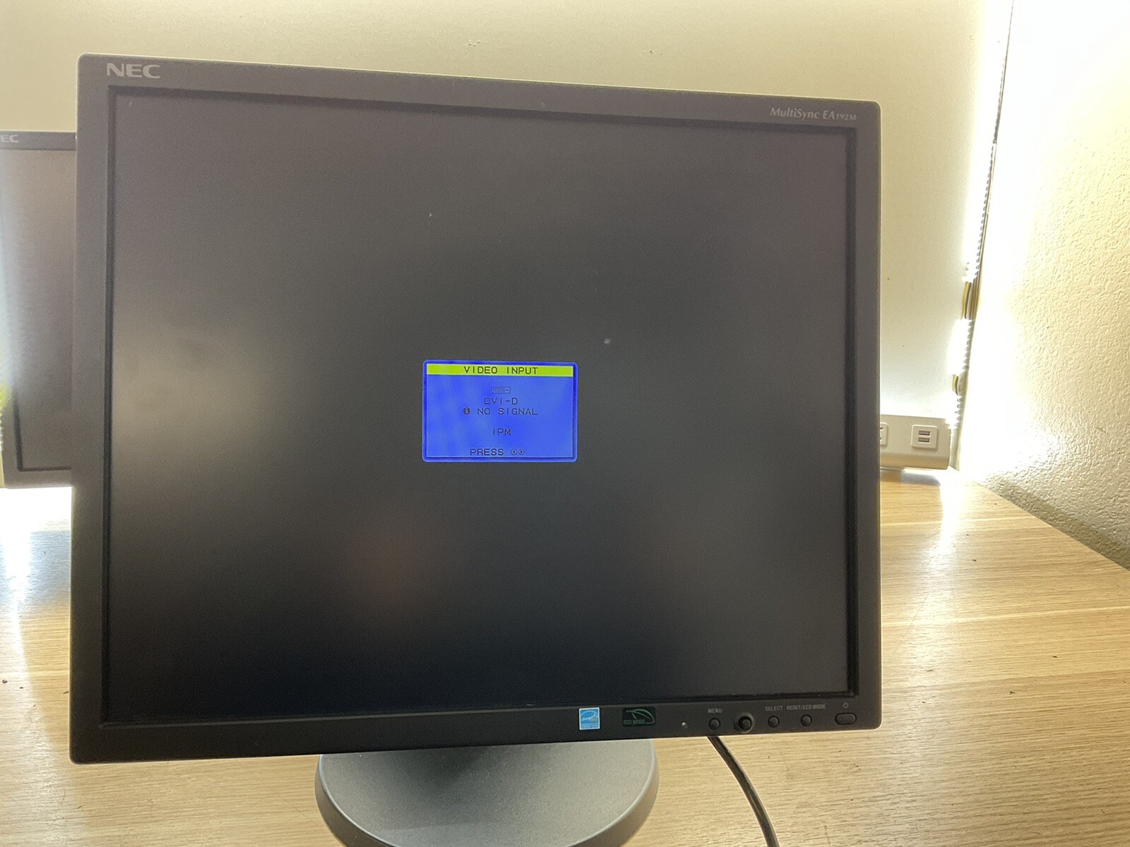 NEC MultiSync EA192M/ LED monitor - 19" - 1280 x 1024 /JUA259 | eBay