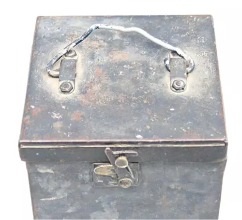 Vintage Painted Thick Metal Sheet Tin Box: Kitchen Storage & Utility ...