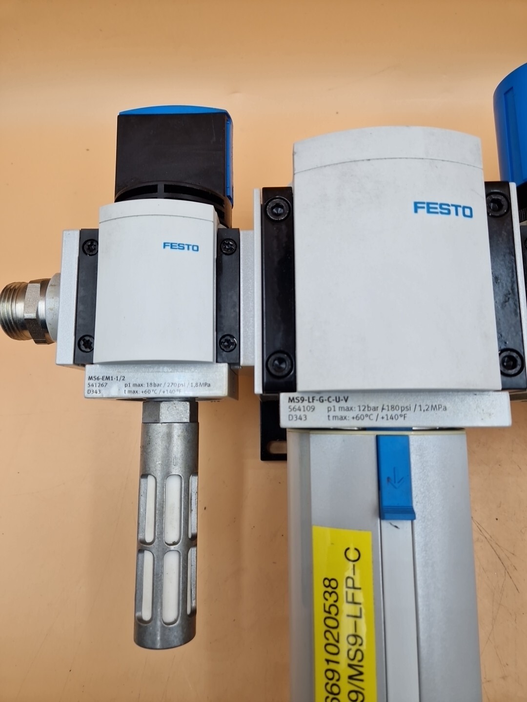 FESTO WARTUNGSEINHEIT AUS MS6-EM1-1/2-S & MS6-LR & MS6-FRM-1/MS9-LF-G-C ...