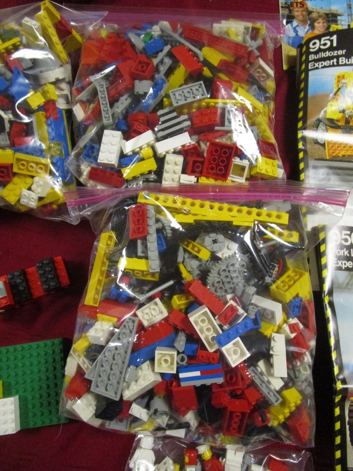 Vintage 70s Lego space construction sets unknown if complete | eBay