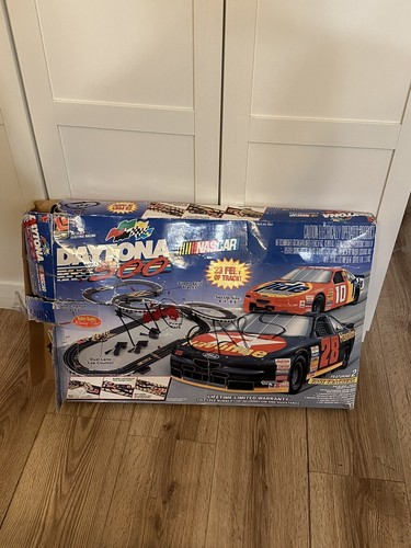 1997 DAYTONA 500 HO Scale Electric NASCAR Racing Track | eBay