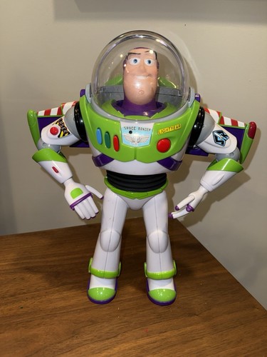 Toy Story Collection White Cloud Logo Buzz Lightyear Thinkway 2009 ...