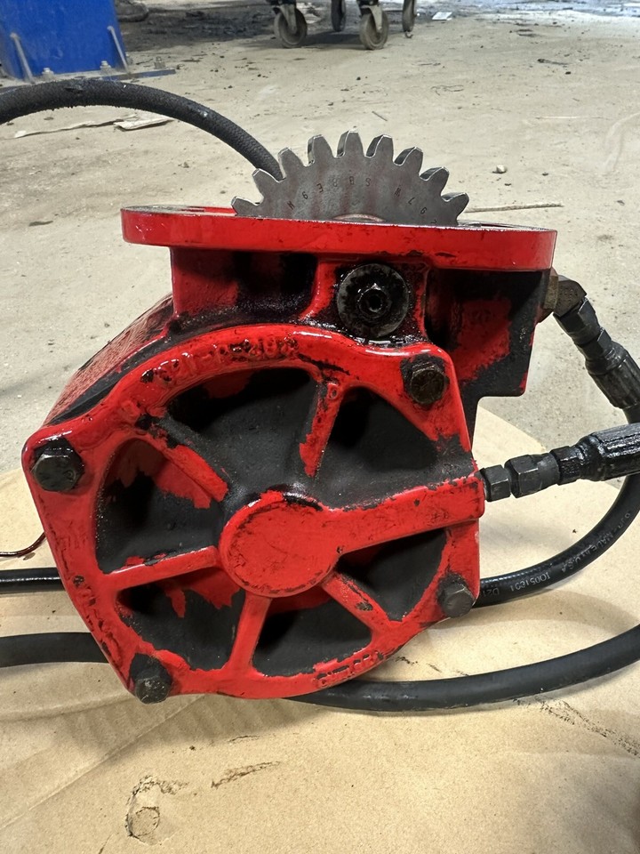 OEM Chelsea P-440 PTO Power Takeoff Gearbox Drive removed from a ...