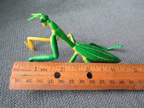 Vintage Plastic Toy Praying Mantis Insect 4.5" Collectible | eBay