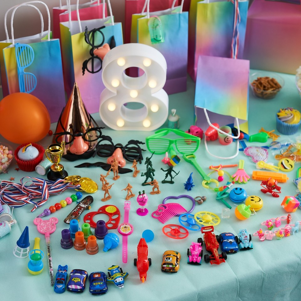 100 x Lucky Dip Box, Pass The Parcel Game Favour Toy Loot Pinata ...