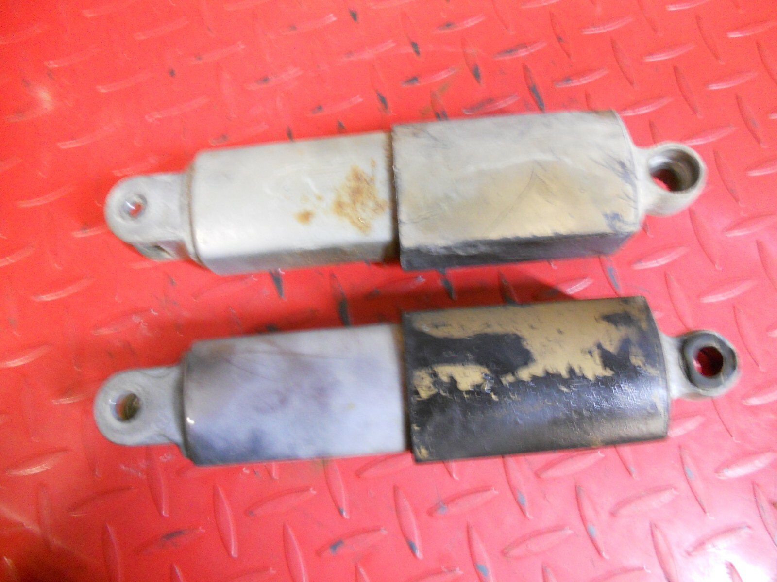 1964 HONDA CA95 BABY DREAM REAR SHOCKS #3100 | eBay