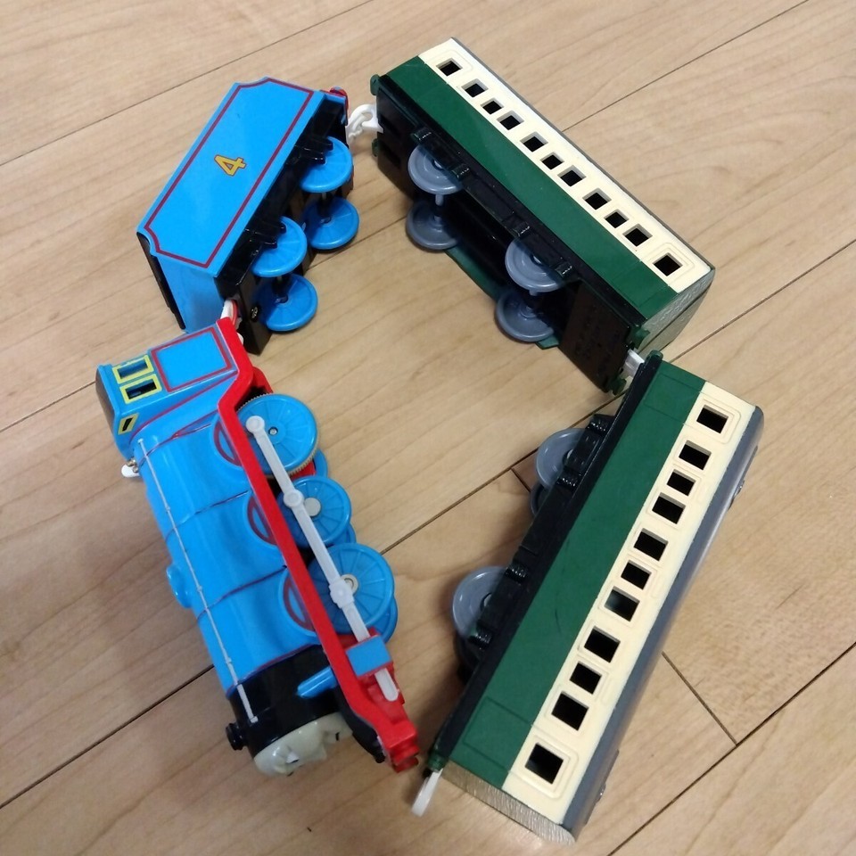 TOMY Thomas Friends Plarail Thomas Powerful Angry Gordon Strong Gordon ...