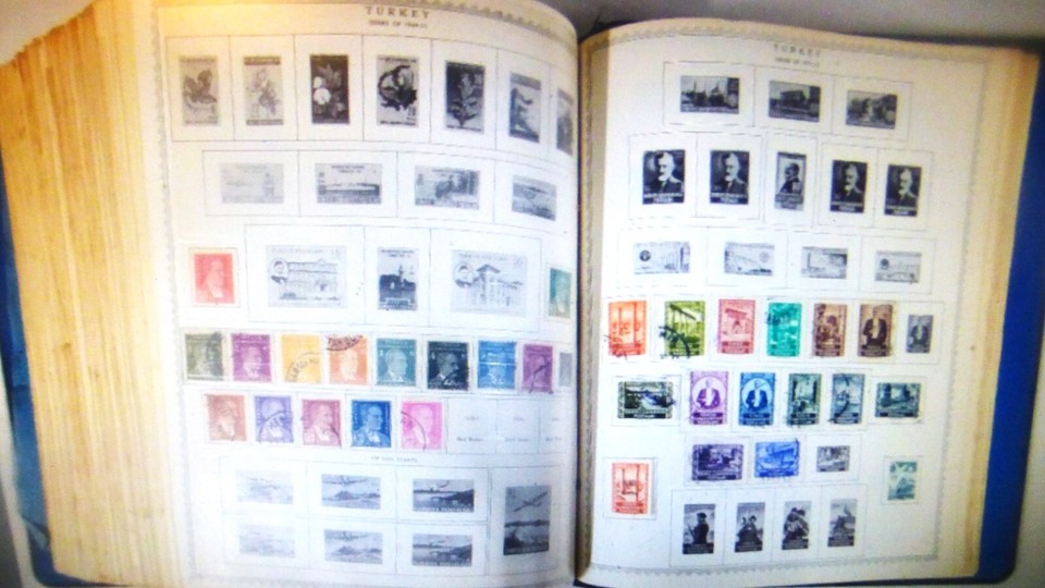 1953 & 1954 MASTER GLOBAL STAMP ALBUM Minkus Stamp Collection Lot of ...