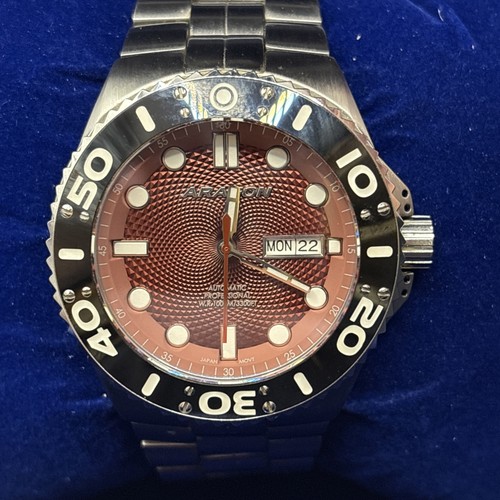 Aragon Enforcer SII NH36 Red Dial Day/Date Men’s Watch 1000 Meters ...